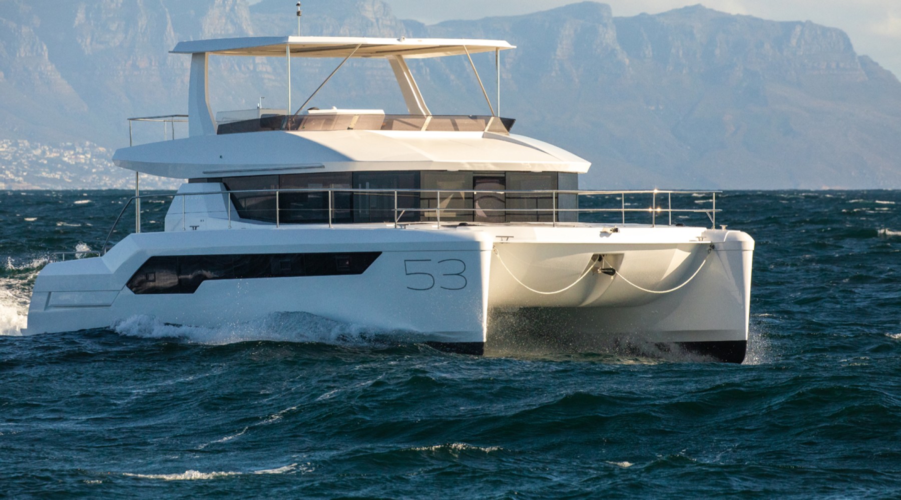 Leopard 53 PowerCat- The quintessence of powercats