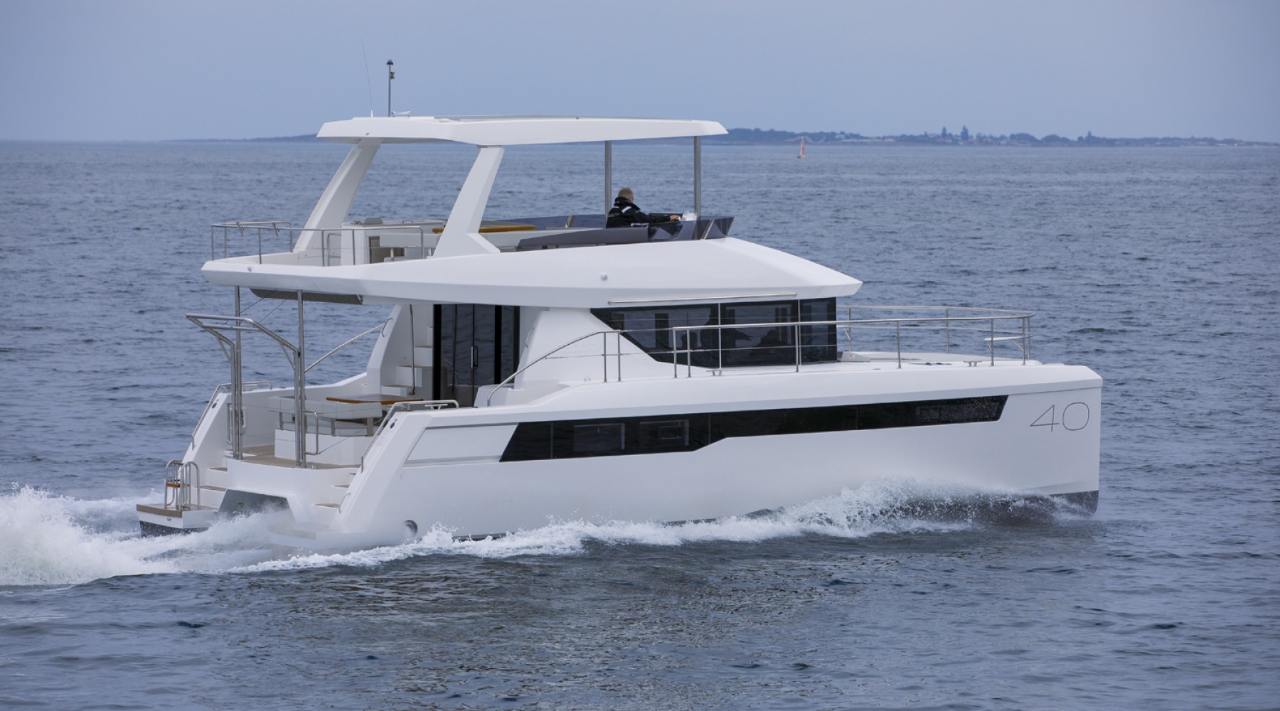 Leopard 40 Powercat